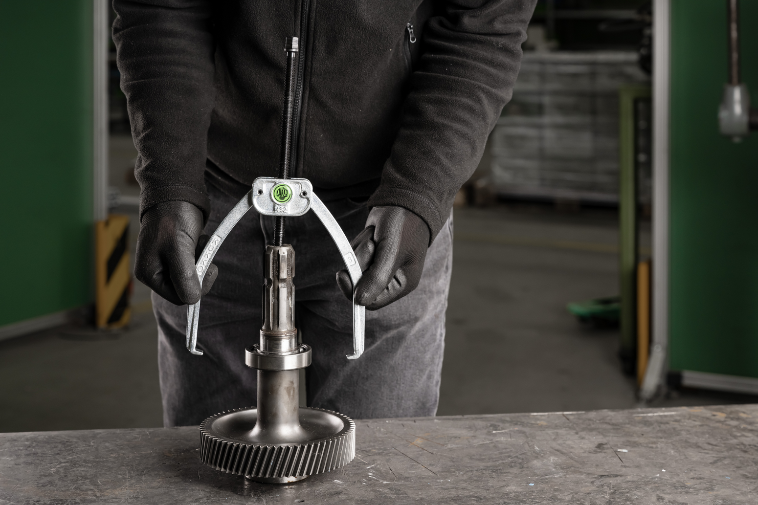 Wholesale Kukko Handy 2-Arm Puller with Power-Transmitting Self-Centring and Clamping Puller ...